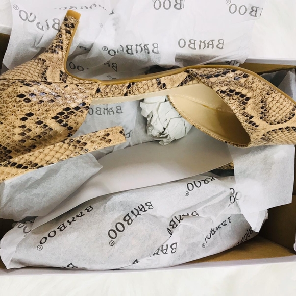 BAMBOO | Shoes | Faux Python Skin Plunging Pointy Toe Low Heel | Poshmark